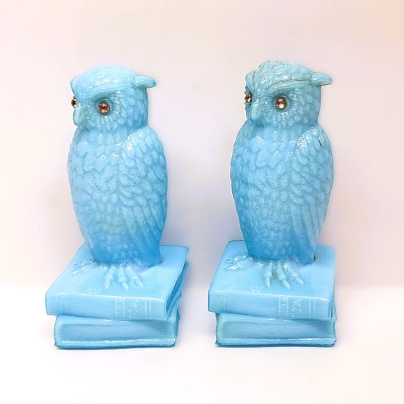 Degenhart | Accents | Vintage Degenhart Glass Owl Books Figurine Opaque ...